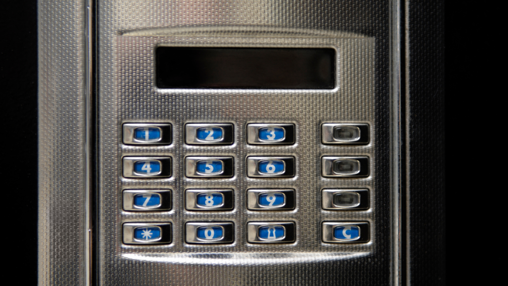 Tout savoir sur le digicode en immeuble : conseils pratiques